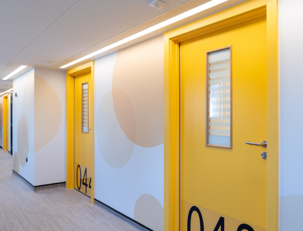 Behavioral Health - Privacy Glass Solution